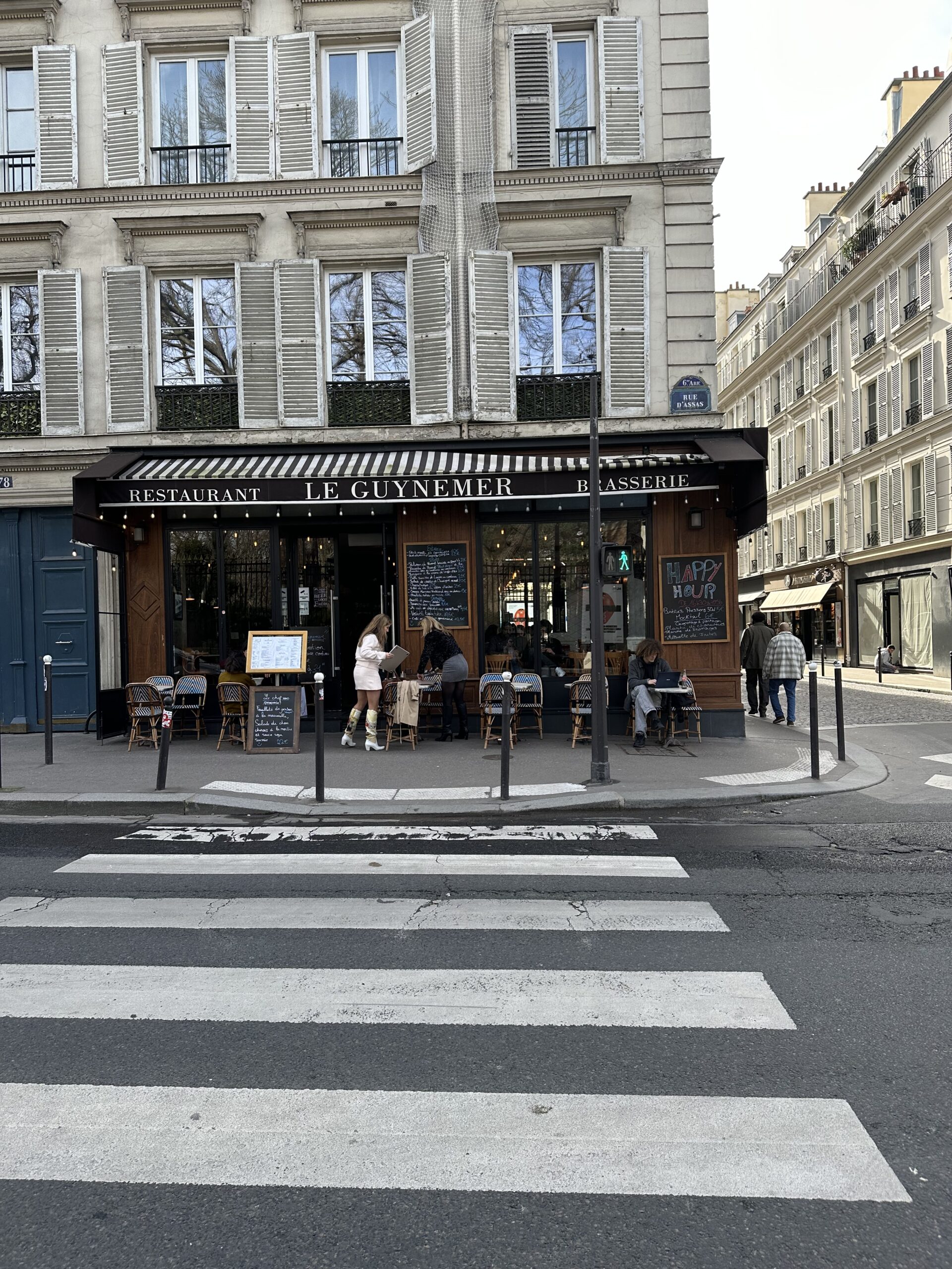 10 Authentic Parisian Cafés Loved by Locals (Not Tourists) - The ...